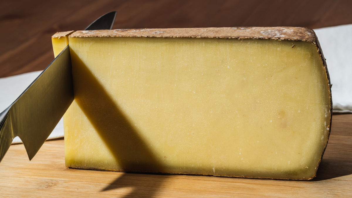 Pairing Perfection: The Ultimate Cheese Pairings for Our Comté Collect